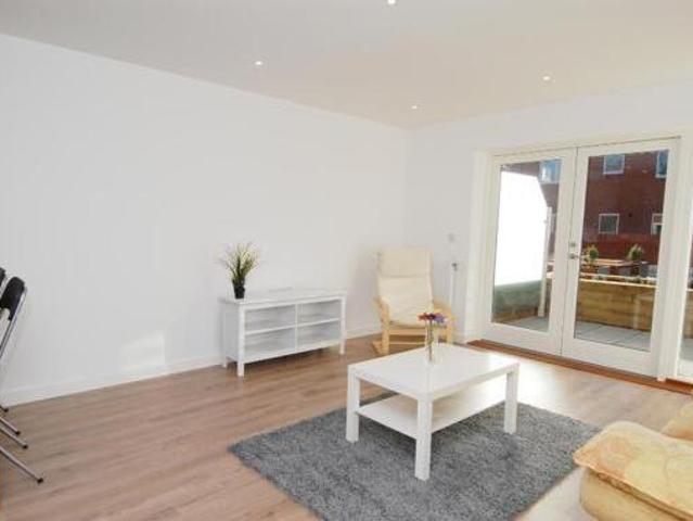 Kingston Road, Wimbledon Chase, 1 Bedroom Flat