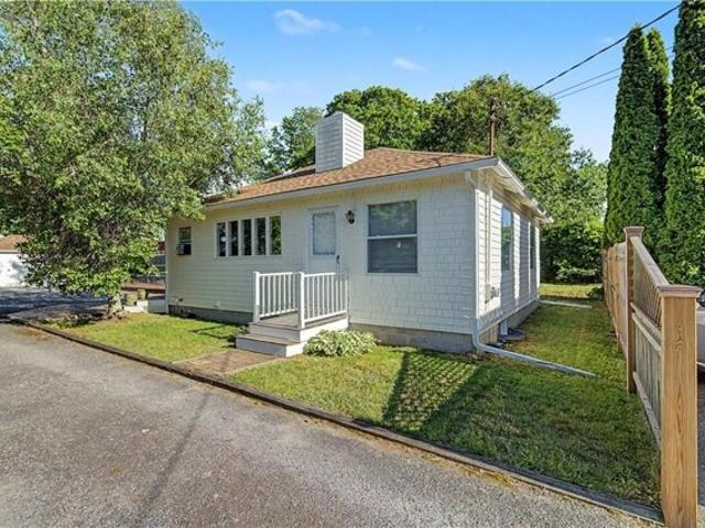 Kingstown Rd, Narragansett, Home For Sale