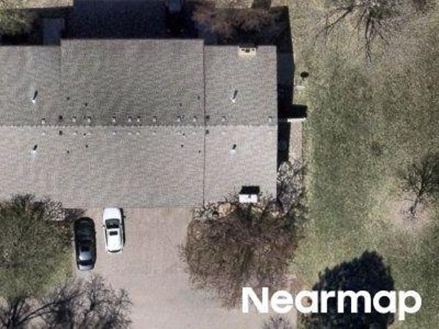 Kingsview Ln N