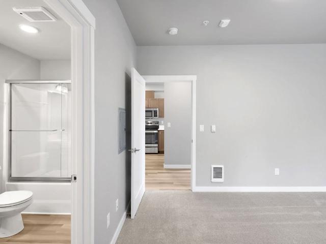 Kingsway Apartments Studio Apartment for Rent at 4265 Creston Way, Bellingham, WA 98226