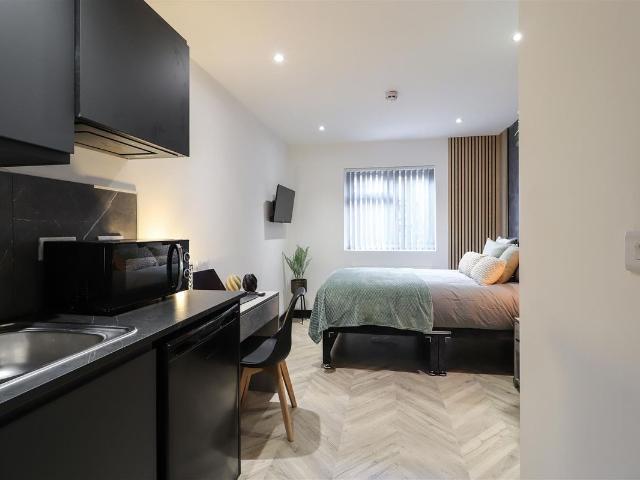 Kingsway, Coventry CV2, Studio to rent, £725 pcm | PrimeLocation