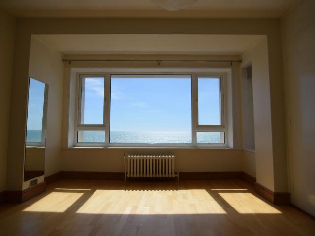 Kingsway, Hove BN3, 1 bed flat to rent, £1,450 pcm | PrimeLocation