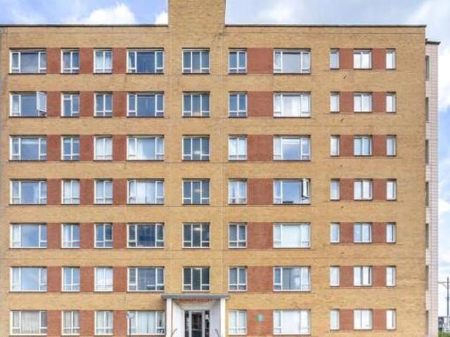 Kingsway, Hove, 1 Bedroom Flat
