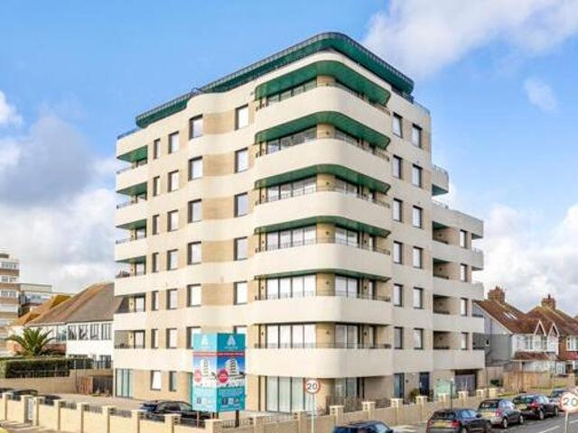 Kingsway, Hove, 2 Bedroom Apartment