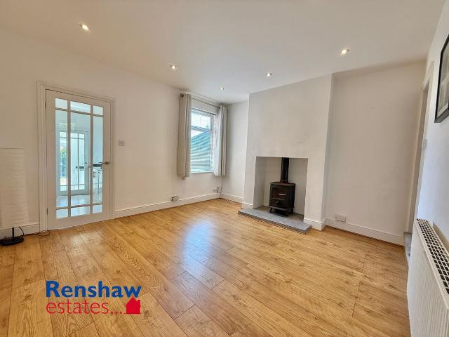 Kingsway, Ilkeston, Derbyshire DE7, 2 bed end terrace house to rent, £825 pcm | PrimeLocation