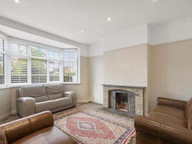 Kingsway, New Malden, 3 Bedroom Semi detached