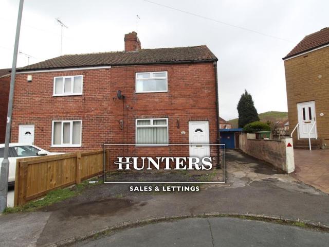 Kingsway, Pontefract WF8, 3 bed semi detached house to rent, £825 pcm | PrimeLocation