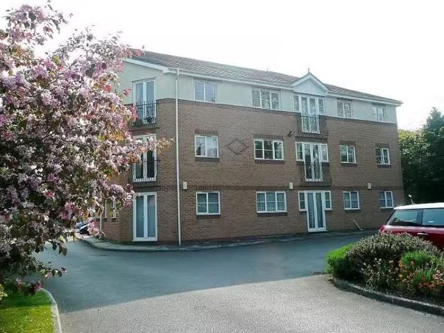 Kingswood Court, Grove Avenue, Wilmslow, 2 bedroom, Apartment