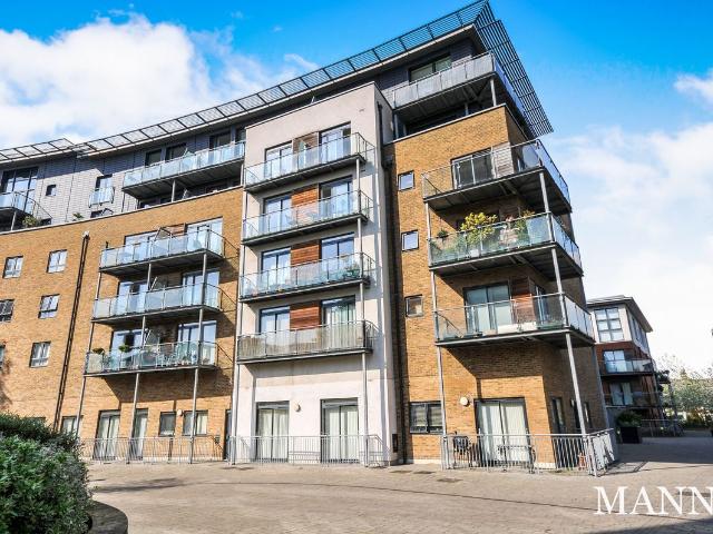 Kingswood Court, London SE13, 2 bed flat to rent, £1,850 pcm | PrimeLocation