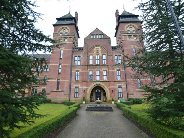 Kingswood Hall, Sheffield S6, 1 bed flat to rent, £900 pcm | PrimeLocation