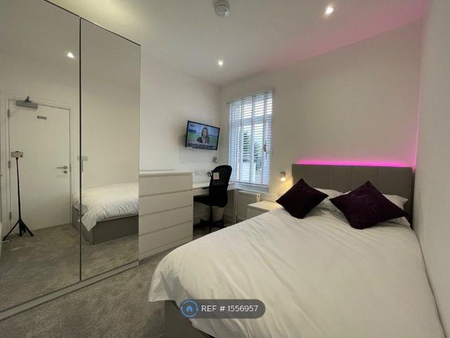 Kingswood Road, Gillingham ME7, 5 bed terraced house to rent, £695 pcm | PrimeLocation