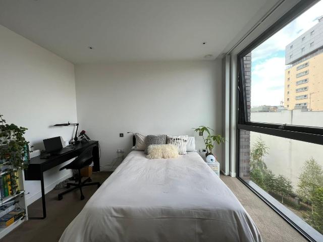 Kingwood House, Aldgate E1, 1 bed flat to rent, £3,250 pcm | PrimeLocation