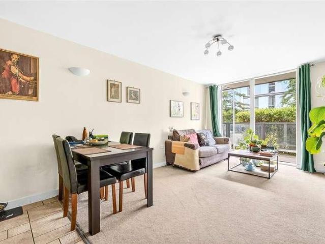 Kinnear Apartments, New River Village, Hornsey, N8