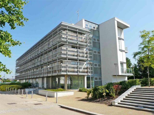 Kinnear Apartments, New River Village, Hornsey N8, 2 bed flat to rent, £2,250 pcm | PrimeLocation