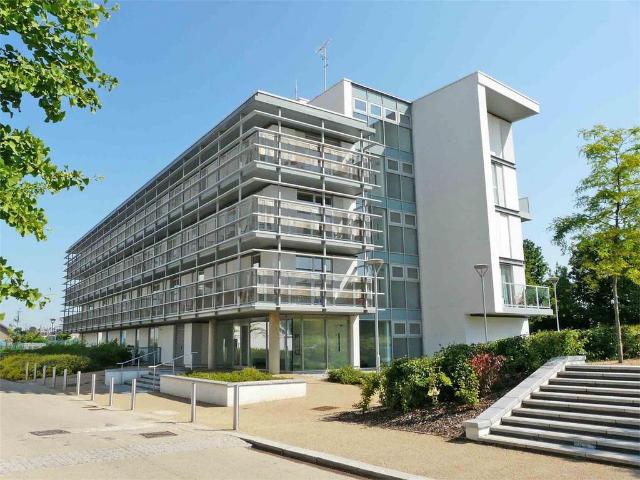 Kinnear Apartments, New River. 2 bed apartment to rent £2,250 pcm £519 pw