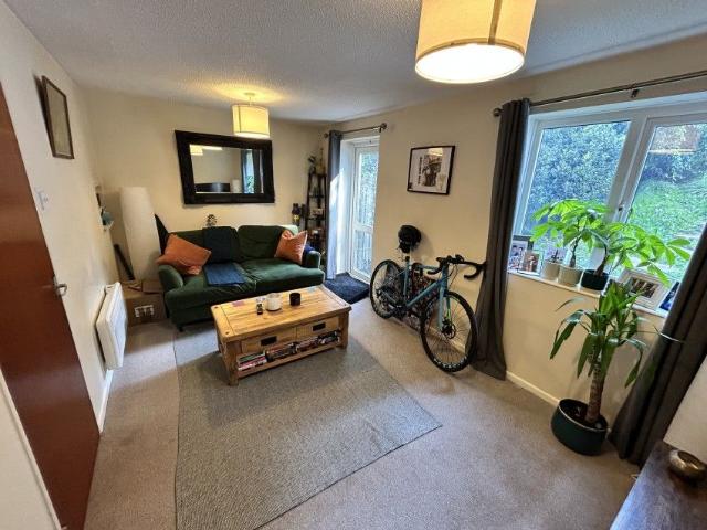 Kinnerton Way, Exeter