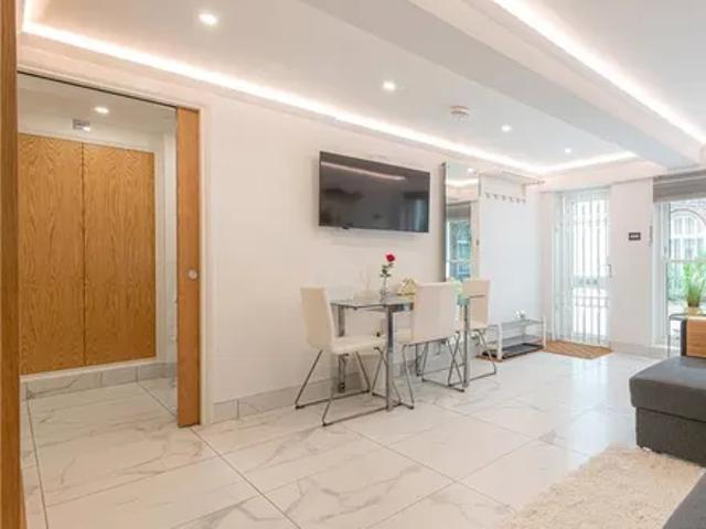 Kinnerton Yard, London, SW1X 8EF, United Kingdom | Studio apartment for rent #136496994 | Rentberry