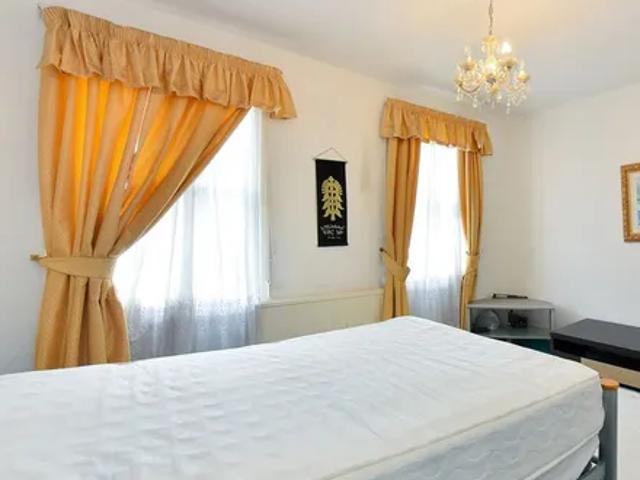 Kinnoul Road, London, W6 8NG, United Kingdom | 1 bed apartment for rent #165465914 | Rentberry