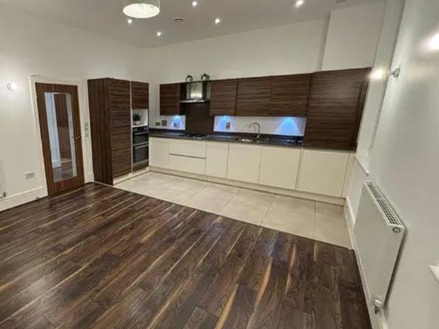 Kinsale Close, London, NW7 1FA, United Kingdom | 1 bed house for rent #167884810 | Rentberry