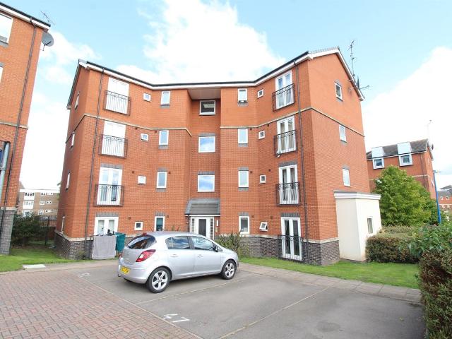 Kinsey Road, Smethwick B66, 2 bed flat to rent, £1,075 pcm | PrimeLocation