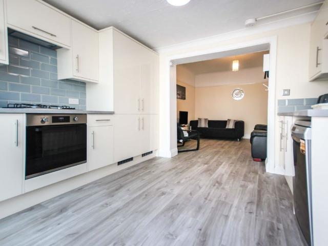 Kinson Road, Bournemouth BH10, 6 bed property to rent, £3,199 pcm | PrimeLocation