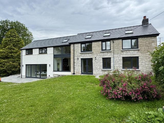 Kidwelly SA17 4 bed property to rent £1,550 pcm £358 pw