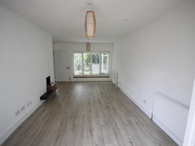 Kidbrooke Grove 4 bed semi detached house to rent £3,600 pcm £831 pw