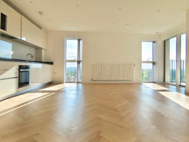 Kidbrooke SE3, 2 bed flat to rent, £2,400 pcm | PrimeLocation