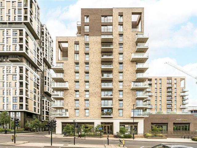 Kidbrooke Park Road, Kidbrooke. 2 bed apartment to rent £2,100 pcm £485 pw