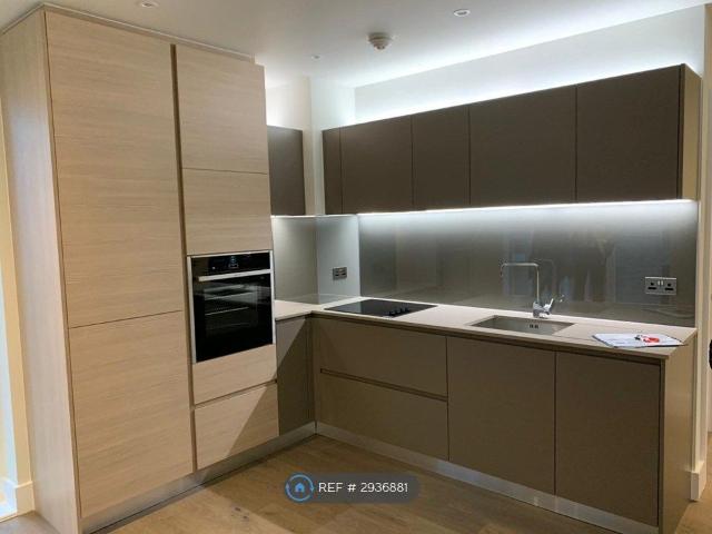Kidbrooke Park Road, London SE3, 1 bed flat to rent, £1,800 pcm | PrimeLocation