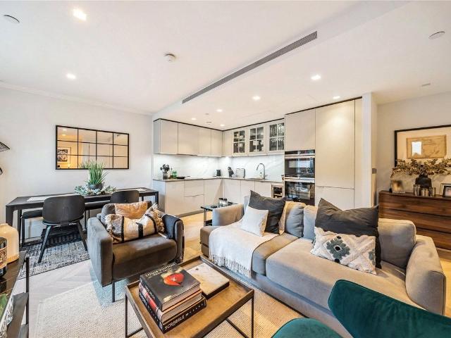Kidderpore Avenue, London NW3, 2 bed flat to rent, £4,000 pcm | PrimeLocation