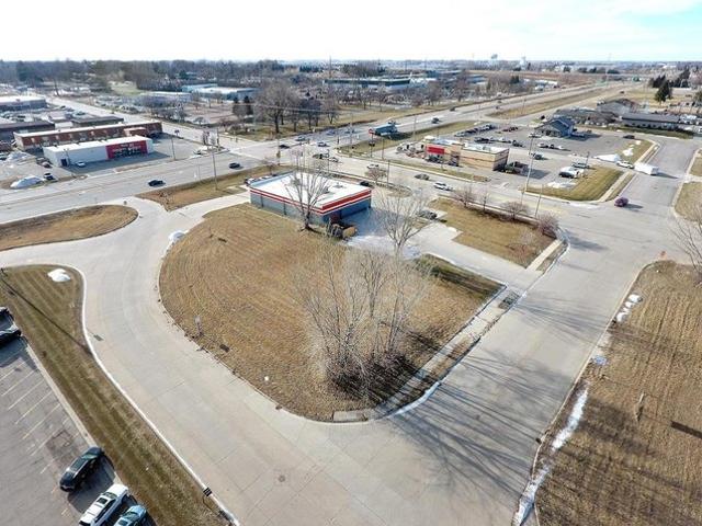 Kilworth Dr, Owatonna, MN 55060