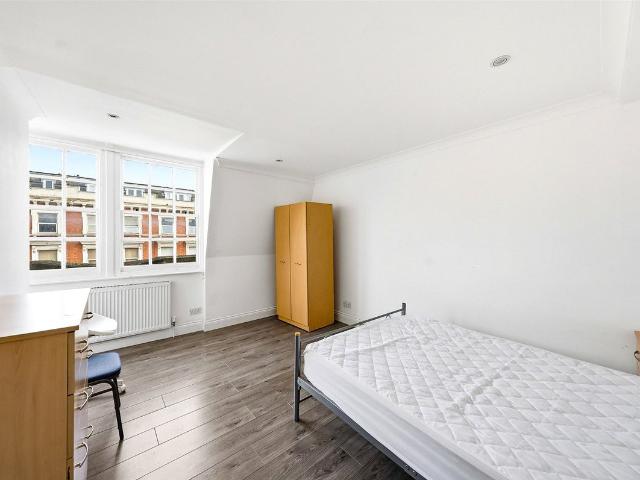 Kilburn High Road, Kilburn, London NW6, 5 bed flat to rent, £4,300 pcm | PrimeLocation