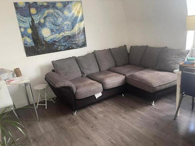 Kilburn High Road, London, 5 Bedroom Apartment