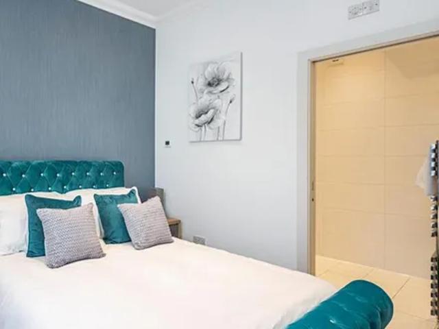 Kilburn High Road, London, NW6 7PY, United Kingdom | 2 bed apartment for rent #135671519 | Rentberry
