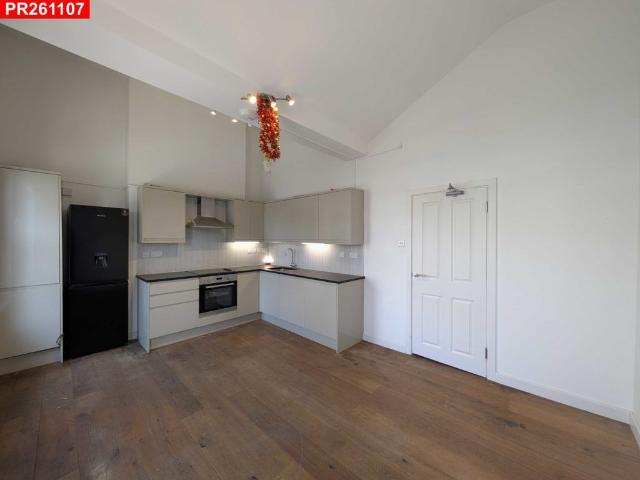 Kilburn Park Road, London NW6, 2 bed flat to rent, £2,448 pcm | PrimeLocation
