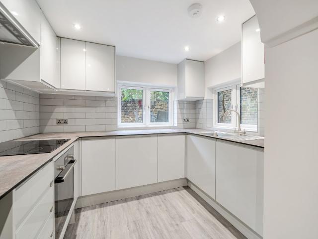 Kildare Gardens, Notting Hill W2, 1 bed flat to rent, £3,000 pcm | PrimeLocation