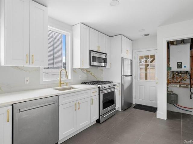Kildare Rd, Island Park, Home For Sale