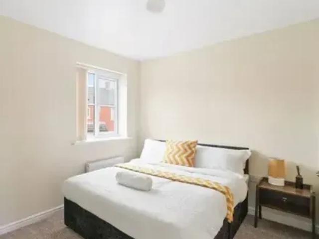 Kilderkin Court, Smethwick, B66 4TD, United Kingdom | 4 bed apartment for rent #144426283 | Rentberry