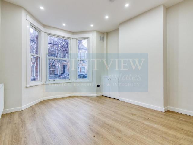 Kildoran Road, London SW2 1 bed flat to rent £1,795 pcm £414 pw