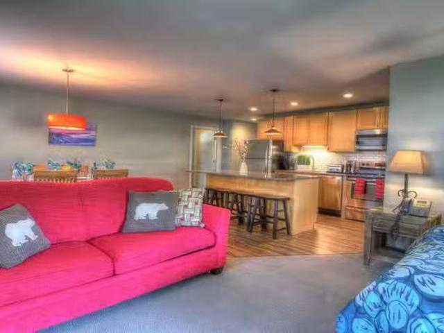 Killington Center Dr