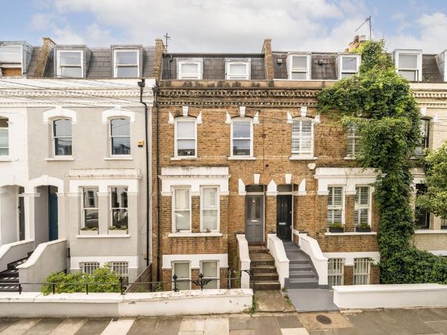Kilmaine Road, London SW6, 3 bed flat to rent, £2,950 pcm | PrimeLocation