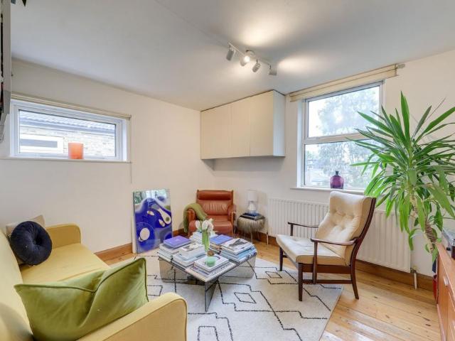 Kilmorie Road, Forest Hill, SE23 1 bed flat to rent £1,450 pcm £335 pw