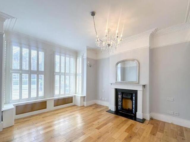 Kilmorie Road, London, 2 Bedroom Flat