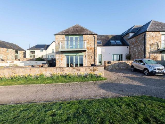 Kilmundy Steadings, Burntisland, Fife 4 bed house to rent £2,495 pcm £576 pw