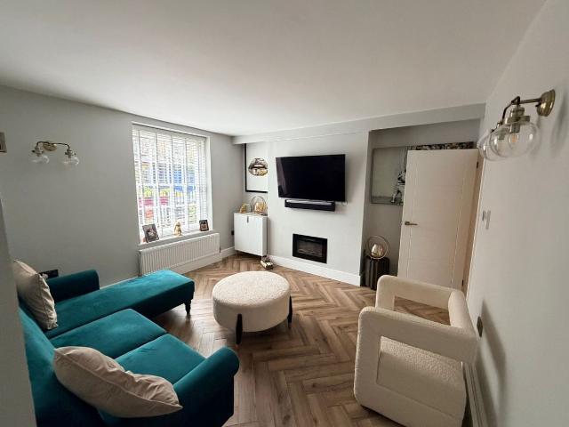Kilner House, Clayton Street, London, Greater London SE11, 1 bed flat to rent, £2,000 pcm | PrimeLocation