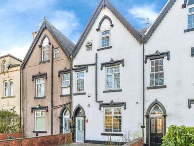 Kilnerdeyne Terrace, Rochdale, 6 Bedroom Terraced