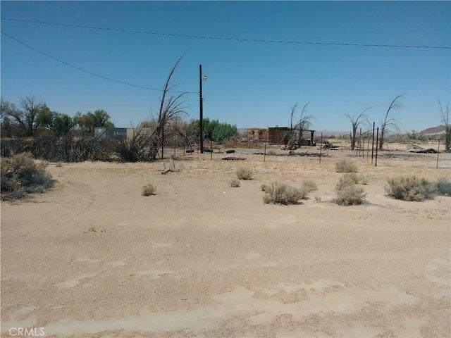 Kiloran St, Newberry Springs, CA 92365