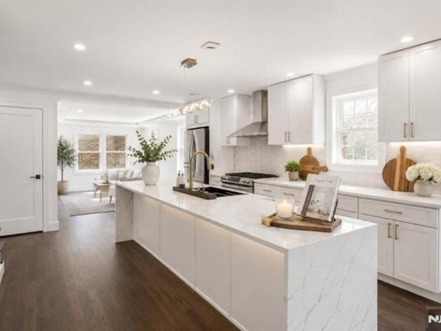 Kipp Ave, Hasbrouck Heights, Home For Sale