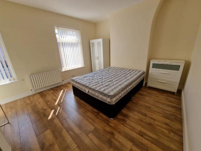 Kippax Street M14, 4 bed terraced house to rent, £1,950 pcm | PrimeLocation